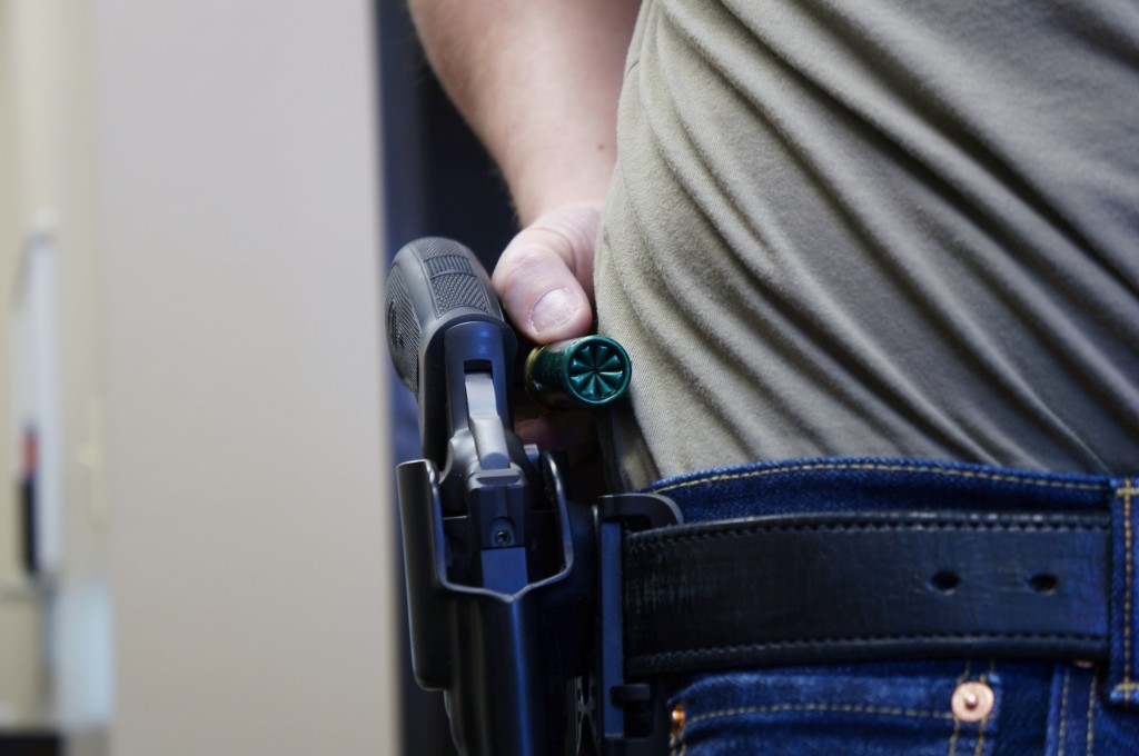 Does your IDPA gear pass the dowel test? - Gun Nuts Media