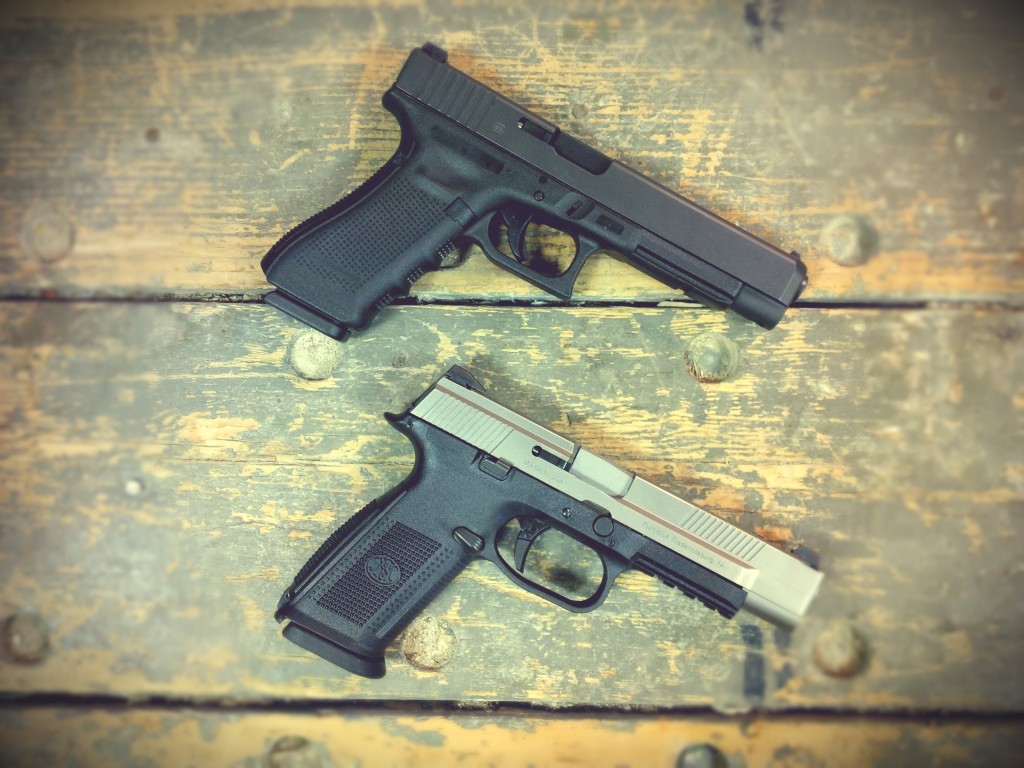 Competition Gun Comparison: Gen4 Glock 34 vs. FNS-9 Longslide - Gun ...